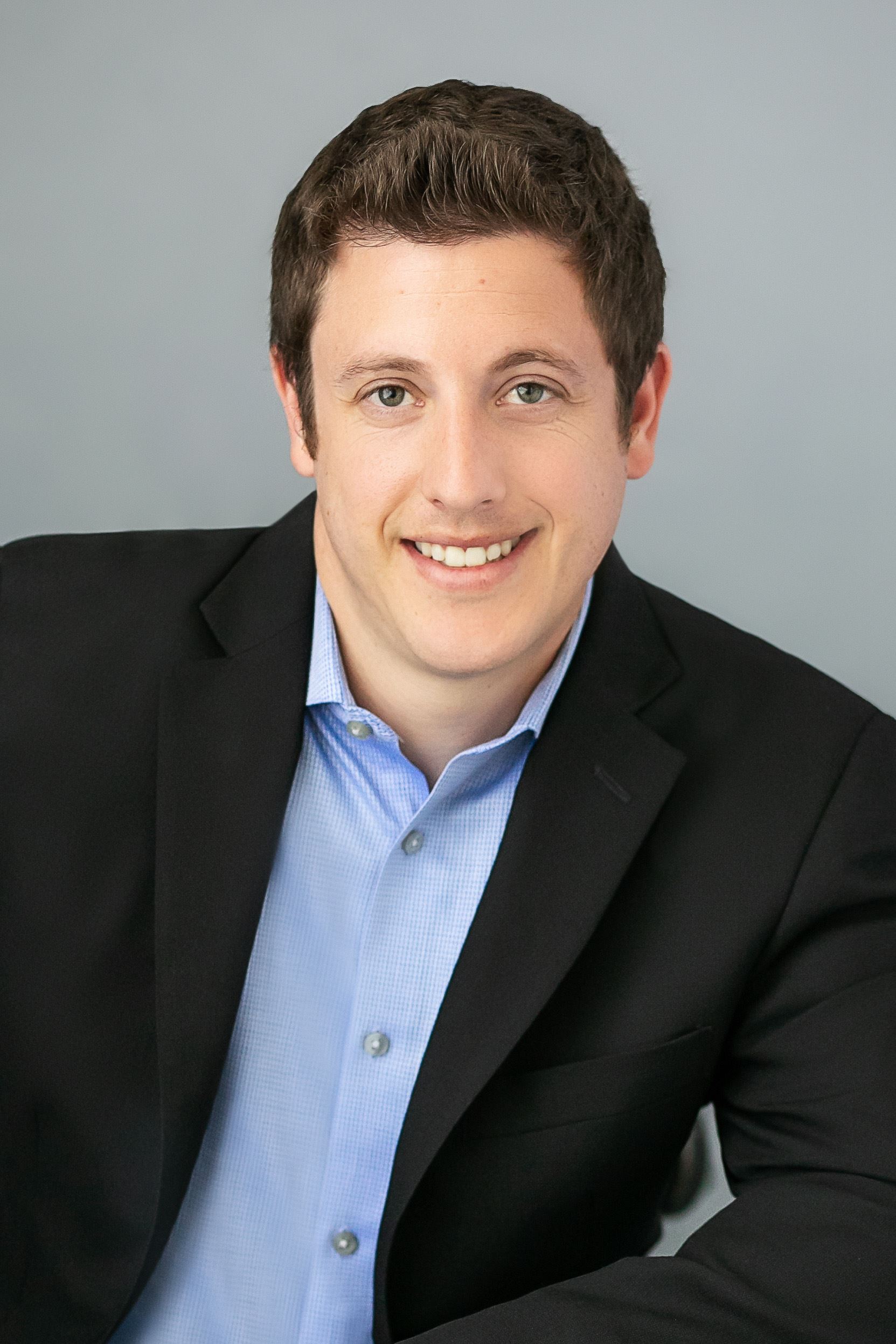 Valencia Insurance Services: Eric Stelnick